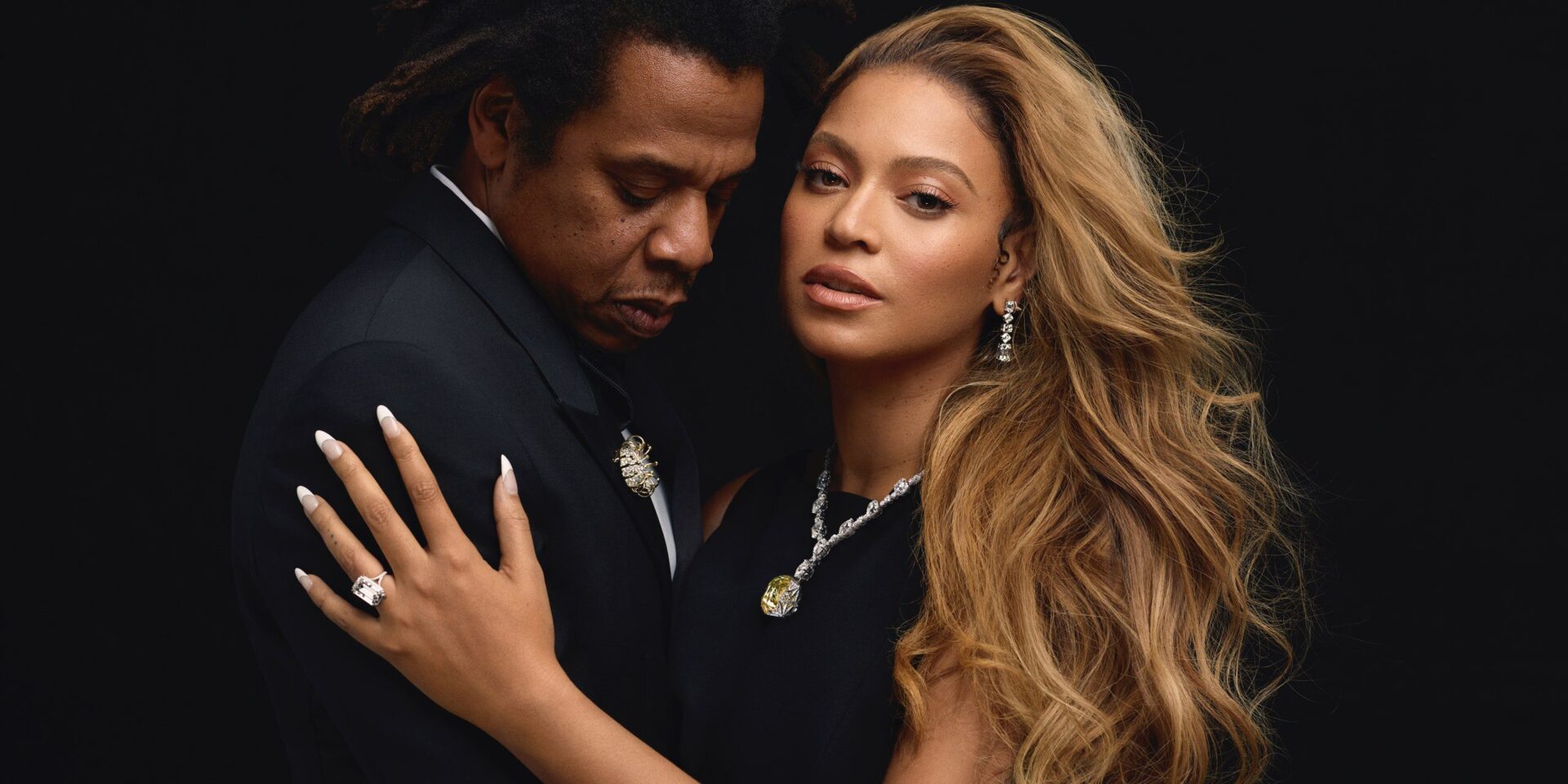 Beyoncé Narrates Jay-Z's Full 8 Year Year Hair Journey With Cécred ...